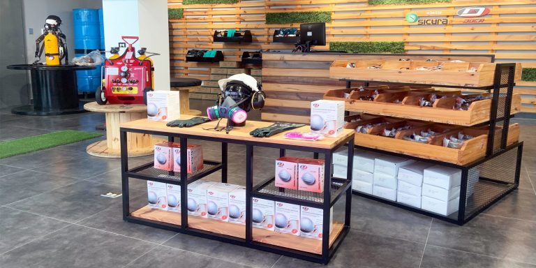 NOSOTROS - Doca Safety - IMPLEMENTOS DE SEGURIDAD